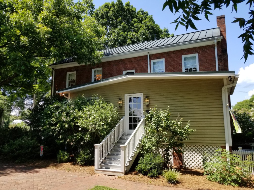 Historic House of the Week: The Twitchell-Gallaway House, an 1824 ...